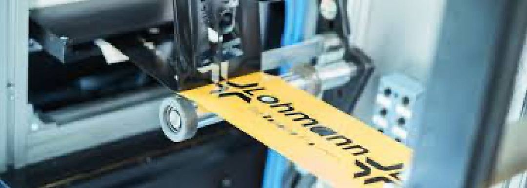 Lohmann GmbH & Co KG Adopting the Uncountable Platform